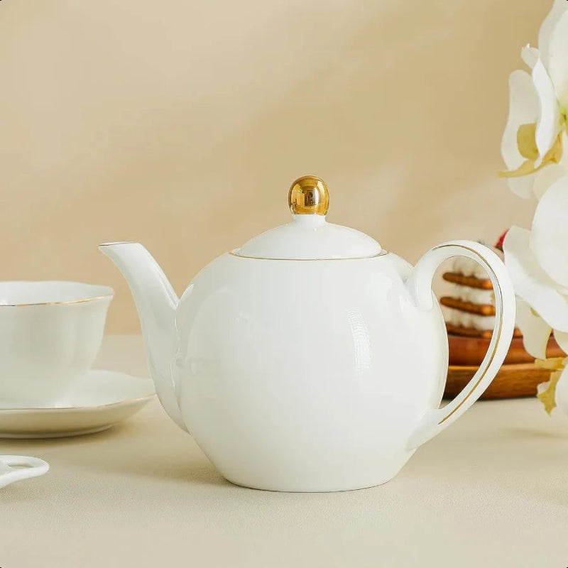 White Porcelain Teapot Classic design Teapot Kettles with Gold Trim ...